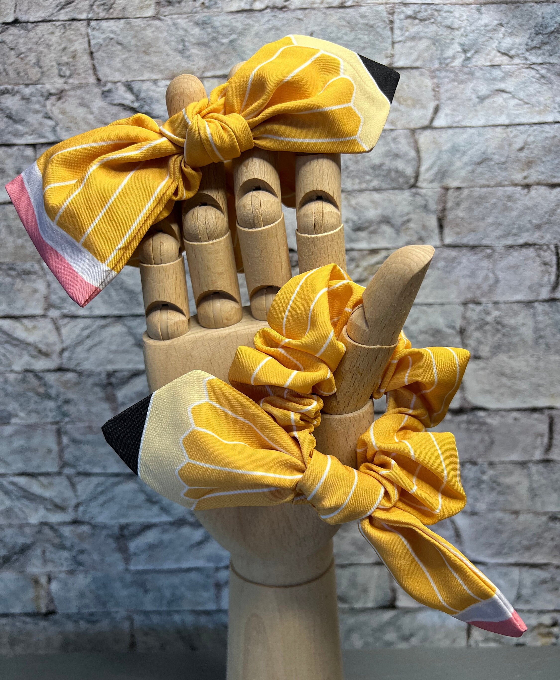 Pencil Scrunchie. Back to School Scrunchie. Teacher - Etsy