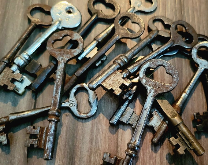 Skeleton Key Vintage Skeleton Key Authentic Bit Key Antique Skeleton ...