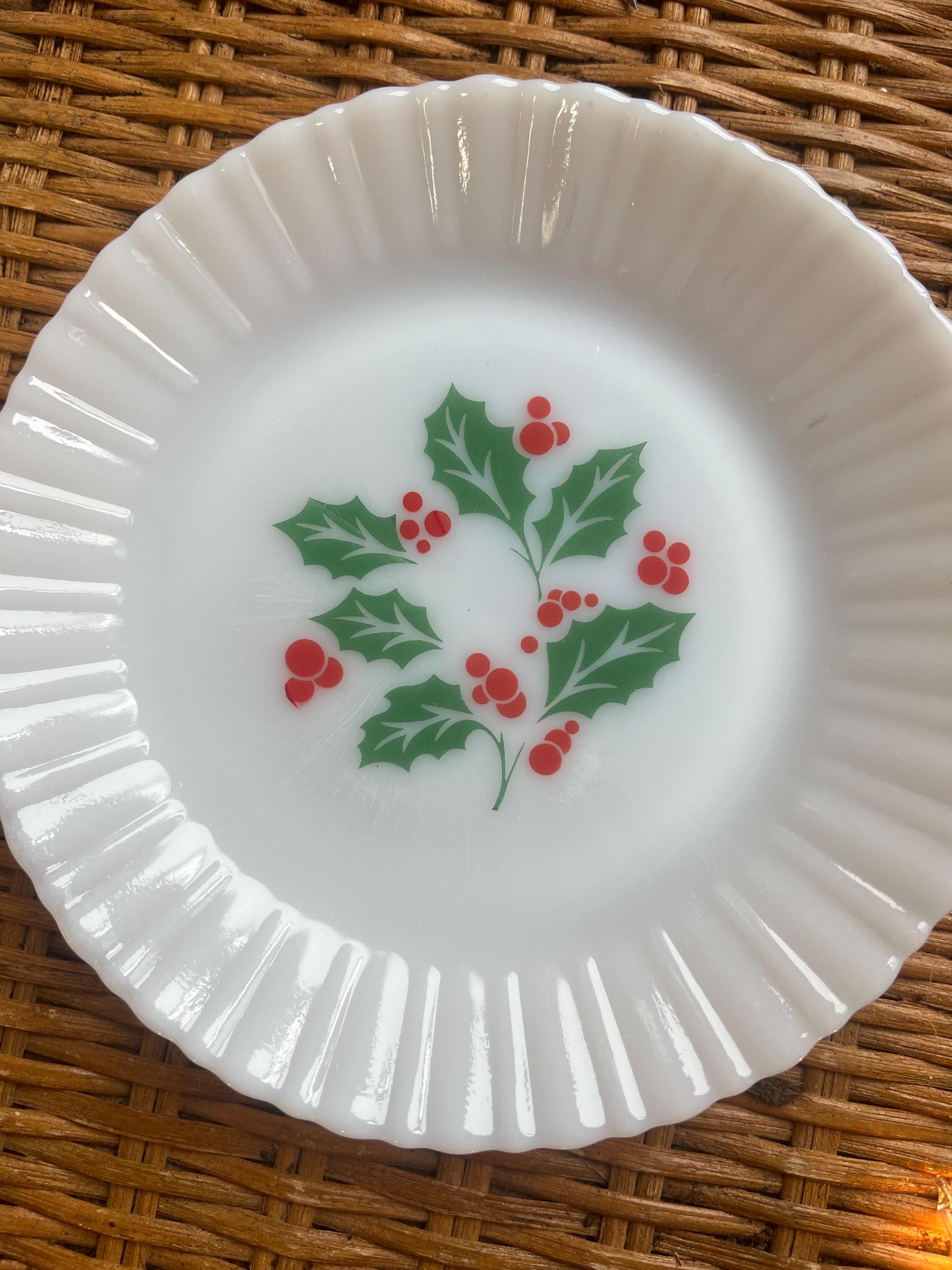 Set of 5 Vintage Termocrisa Milk Glass Salad/dessert Plates - Etsy