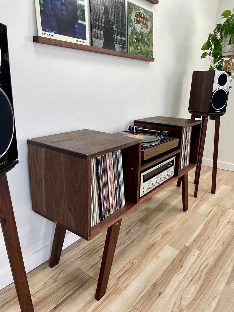 Lowboy Record Player Console / Customizable Vinyl Cabinet / - Etsy