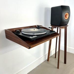 Floating Turntable Shelf / Customizable Record Player Shelf / Projector ...