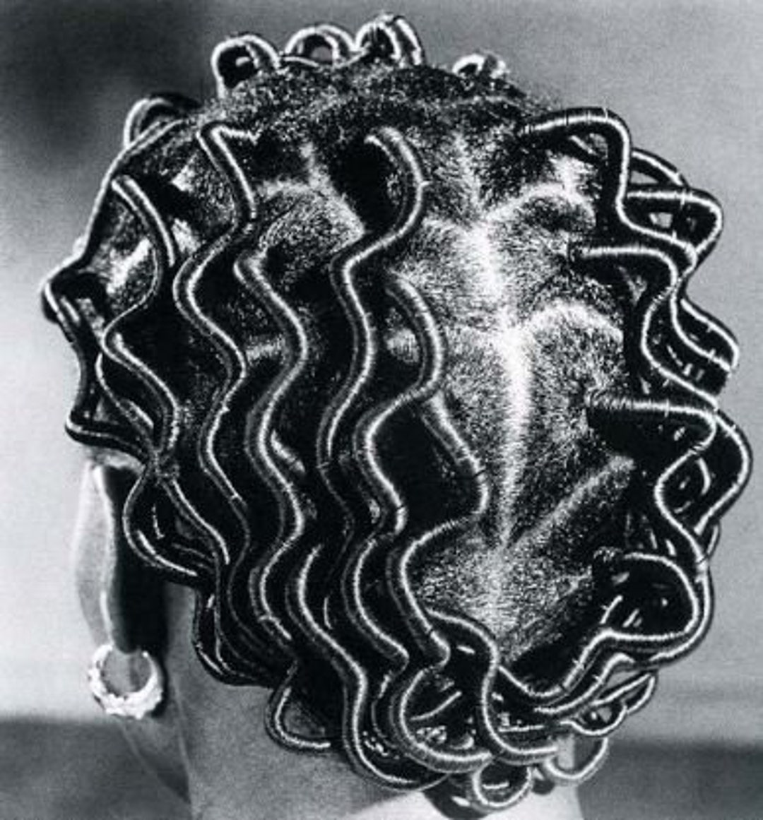 How to Prepare & Maintain Healthy Hair Under a Protective Style - Etsy
