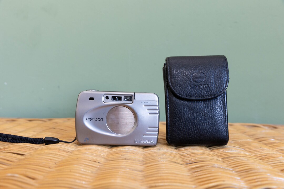 Minolta Vectis 300 APS 35mm Camera W/ Case - Etsy