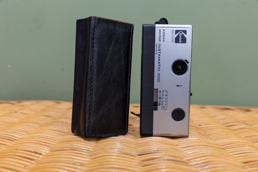 Kodak Pocket Instamatic 300 Vintage Portable Camera W/ Leather Case - Etsy