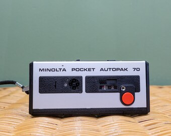 Minolta Autopak 470 W / Pocket Flash 110 Late 1970s Top of the Line ...
