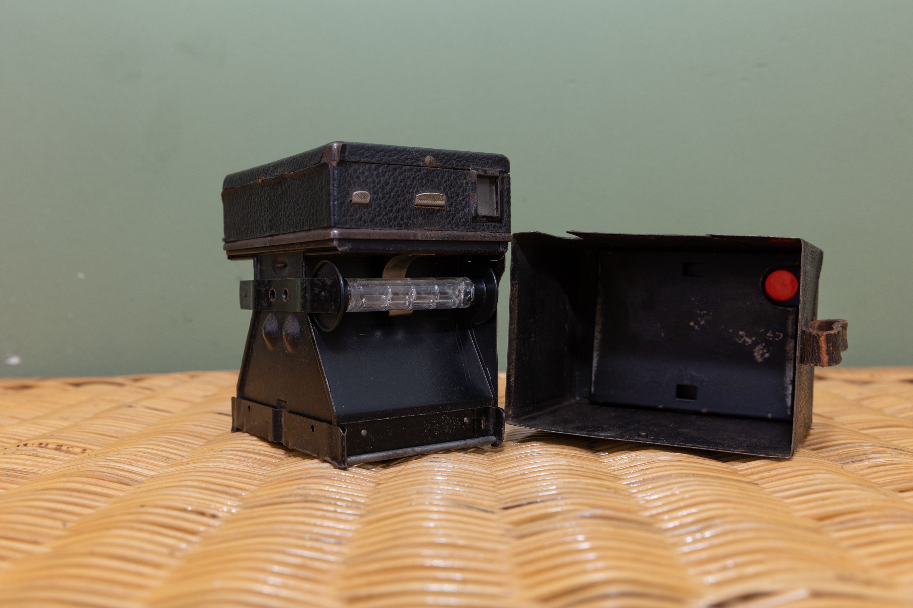 Zeiss Ikon Box Tengor Box Camera Roll Film 6x9 - Etsy