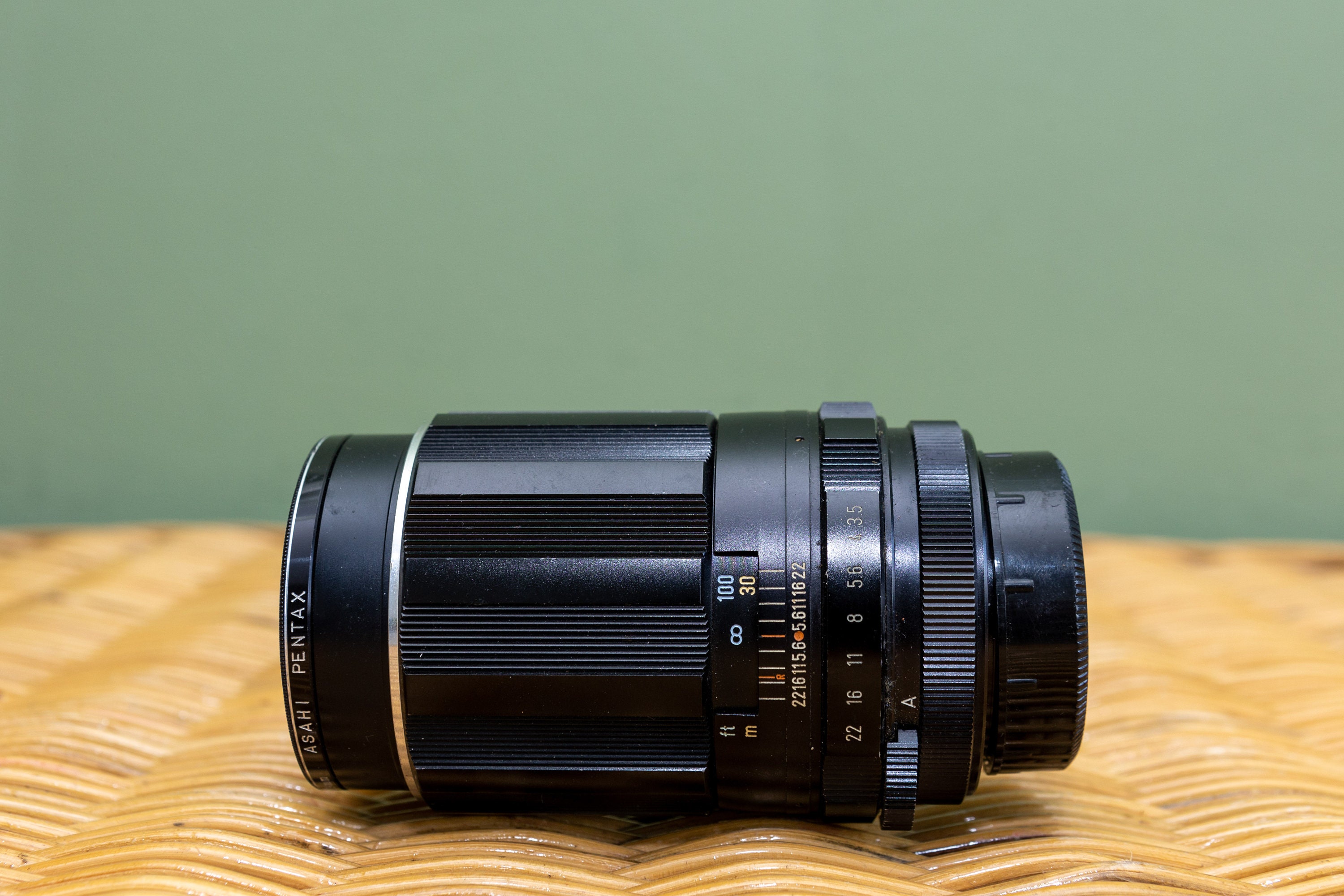 Super Multi-Coated Takumar 28mm f3.5 in mint condition m42 mount ...