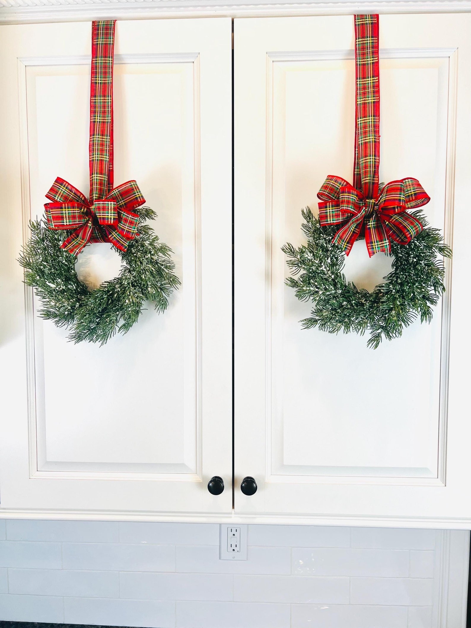 Mini Christmas Cabinet Wreath: Flocked Evergreen, Handmade Bow - Etsy