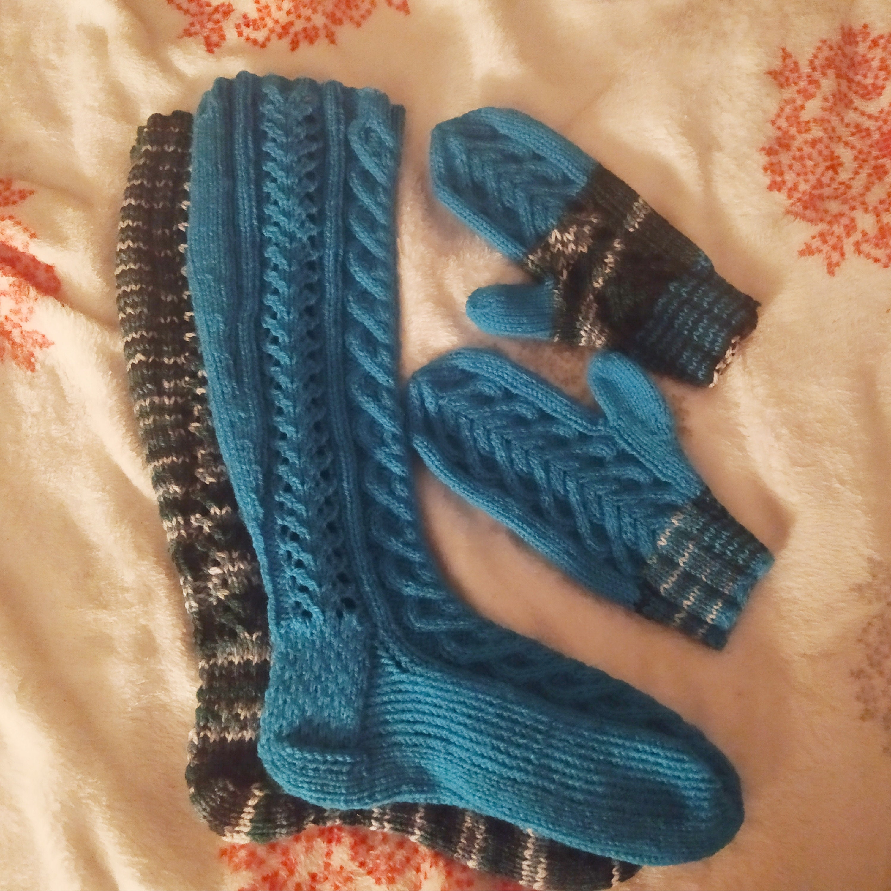 Cosy Matching Handmade Knee Socks and Mitten Set - Etsy