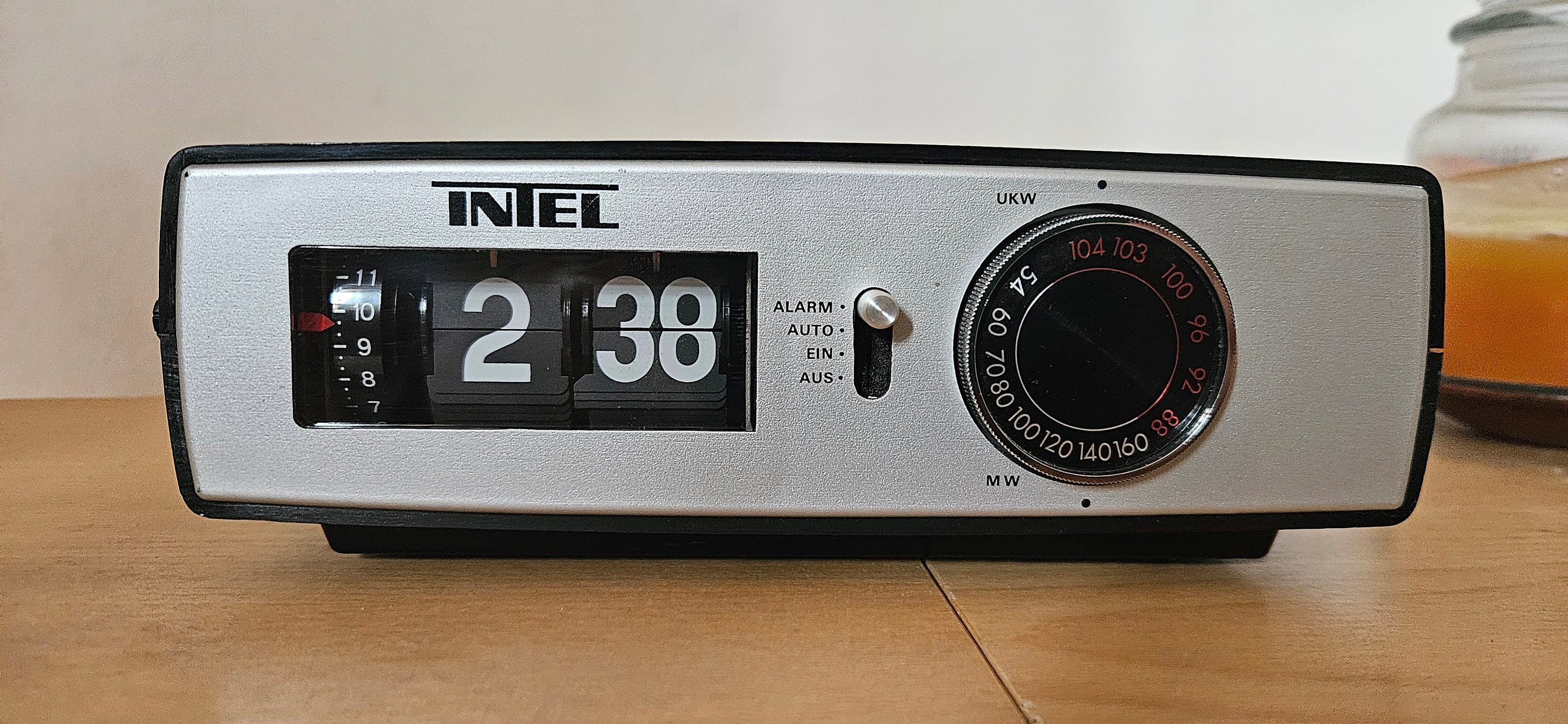 Intel,flip Clock With Radio,radio Flip Clock,rare - Etsy