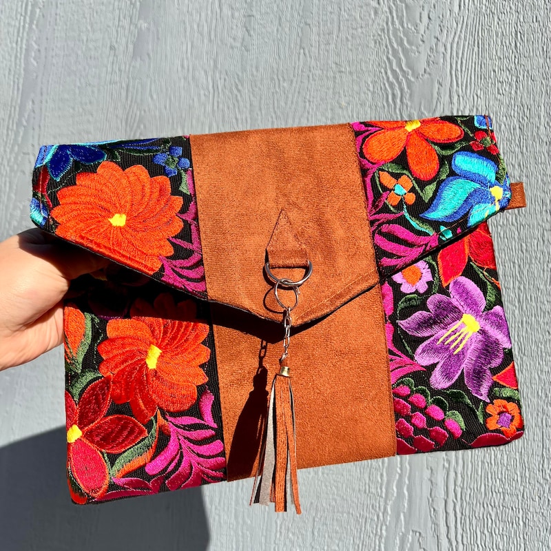 Embroidered Purse - Etsy