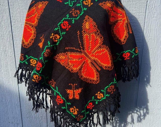 Mexican Handmade Embroidered Poncho, Mexican Traditional Mañanita ...