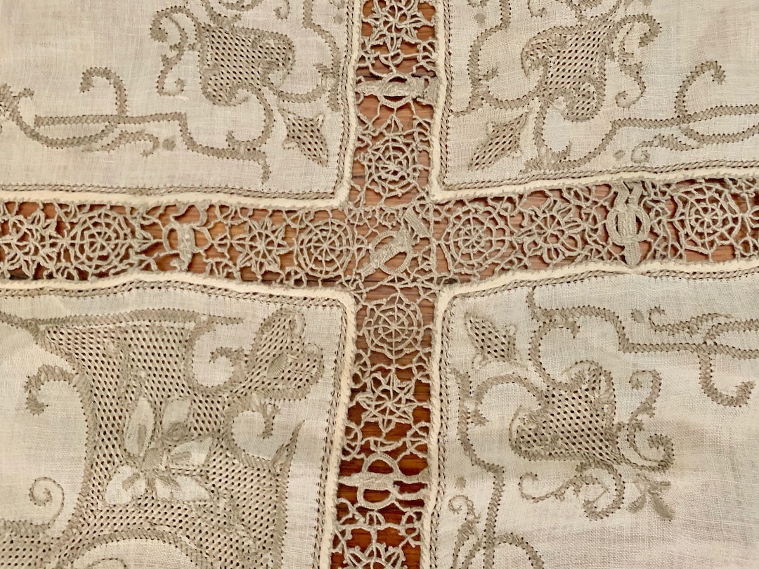 Antique Madeira Banquet Tablecloth 144" X 64" - Etsy