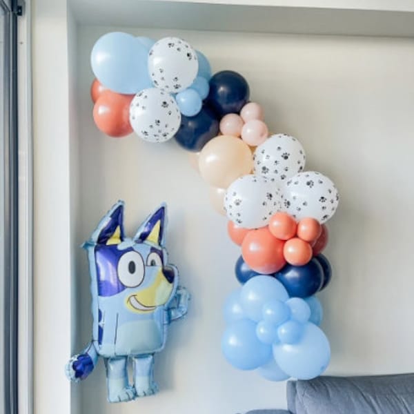 Bluey Balloon Garland - Etsy Australia