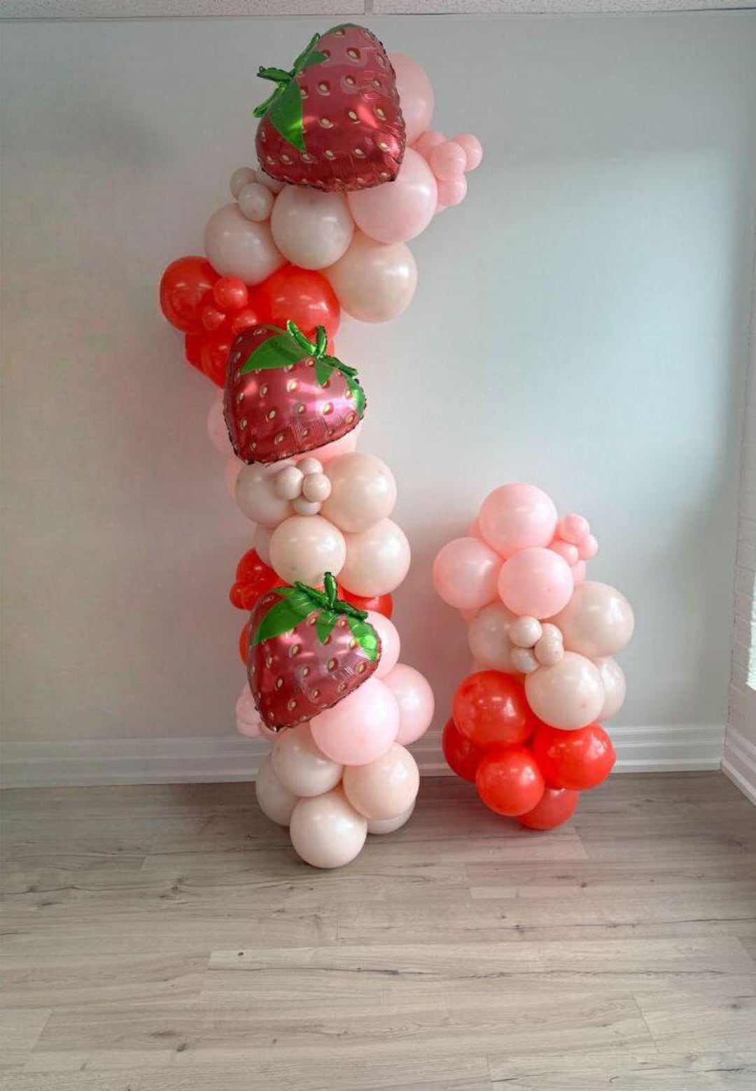 Strawberry Balloon Garland Kit | A Berry First Birthday | A Berry Sweet ...