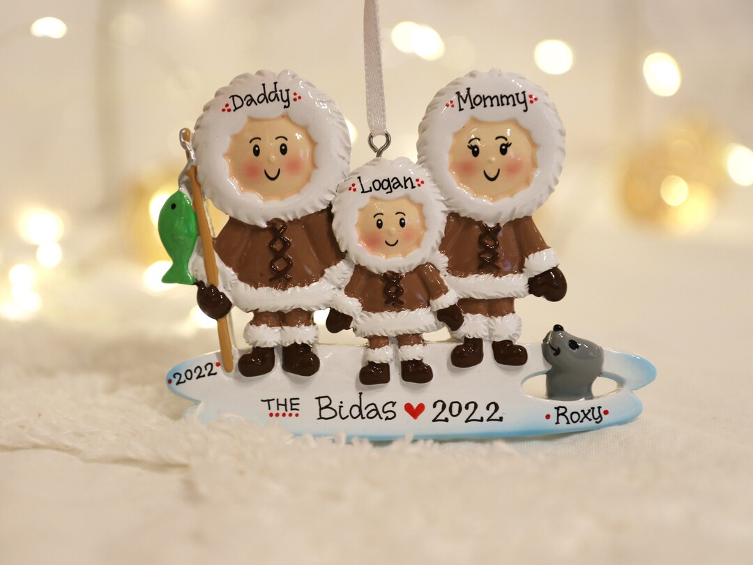 Eskimo Family of 3 Personalized Christmas Ornament, Family of Three ...