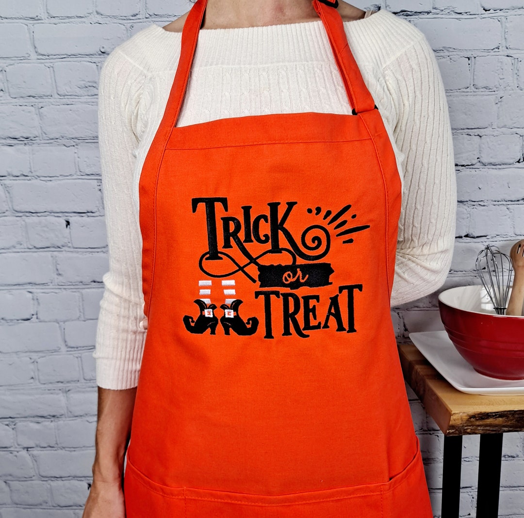 Embroidered Halloween Apron: Trick or Treat Party Favor - Etsy
