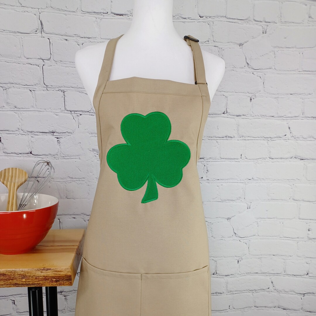 St Patty's Day Apron Four Leaf Clover Irish Shamrock Kitchen Cooking ...