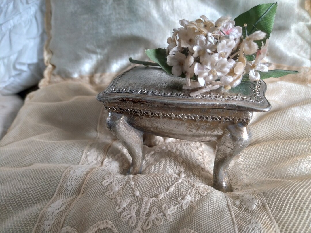 Vintage Jewelry Box Jewelry Casket Table Shoes Pillow Chest of Drawers ...