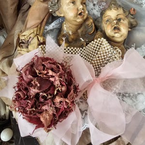Enchanting Nostalgic Large Neck Flower Neck Flower Vintage Brocante ...