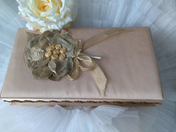 RARE: vintage boudoir shabby box silk fabric box card… - Gem