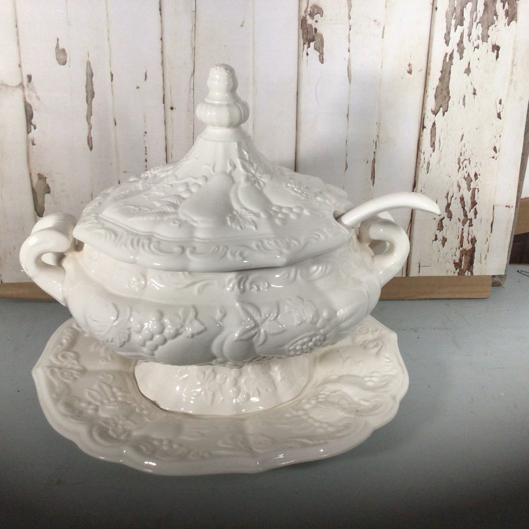 Vintage Porcelain Soup Tureen, - Etsy
