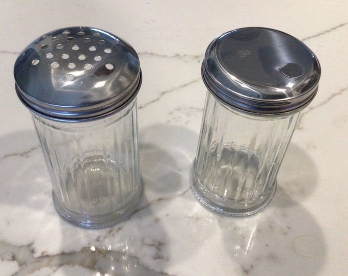 Set of 2 Restaurant Cheese and Sugar Glass Shaker, Kitchen Gadgets ...
