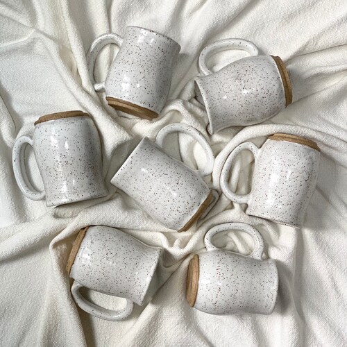 Bulb Mug: Speckled White Pottery Mug/ Pottery Gift/ Stoneware - Etsy Sweden
