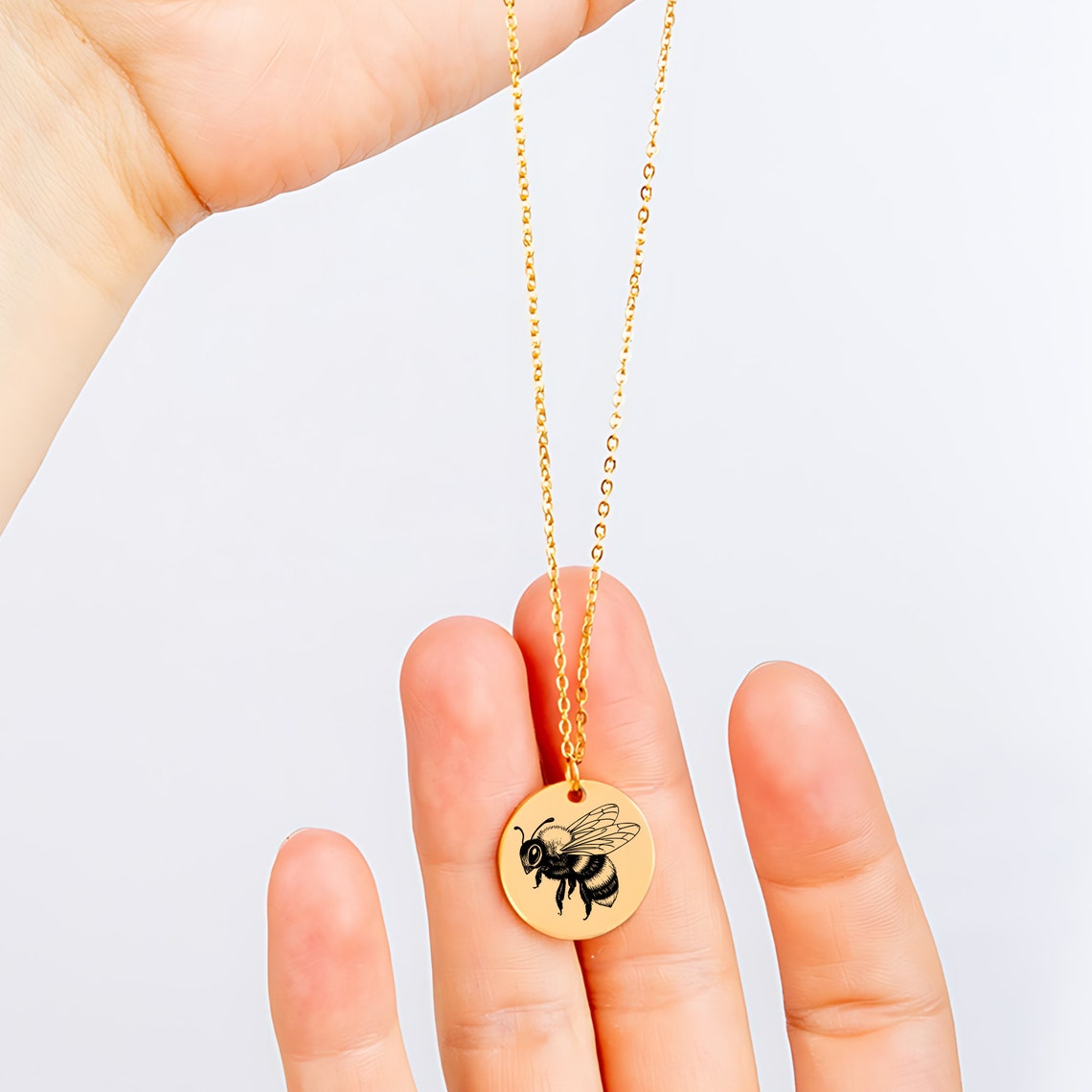 Personalized Bumblebee Pendant Necklace: Engraved Bee Charm Jewelry - Etsy
