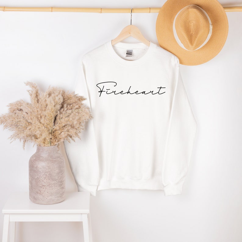 Fireheart Sweatshirt, Throne of Glass Sweater , Sarah J Maas Shirt, to ...