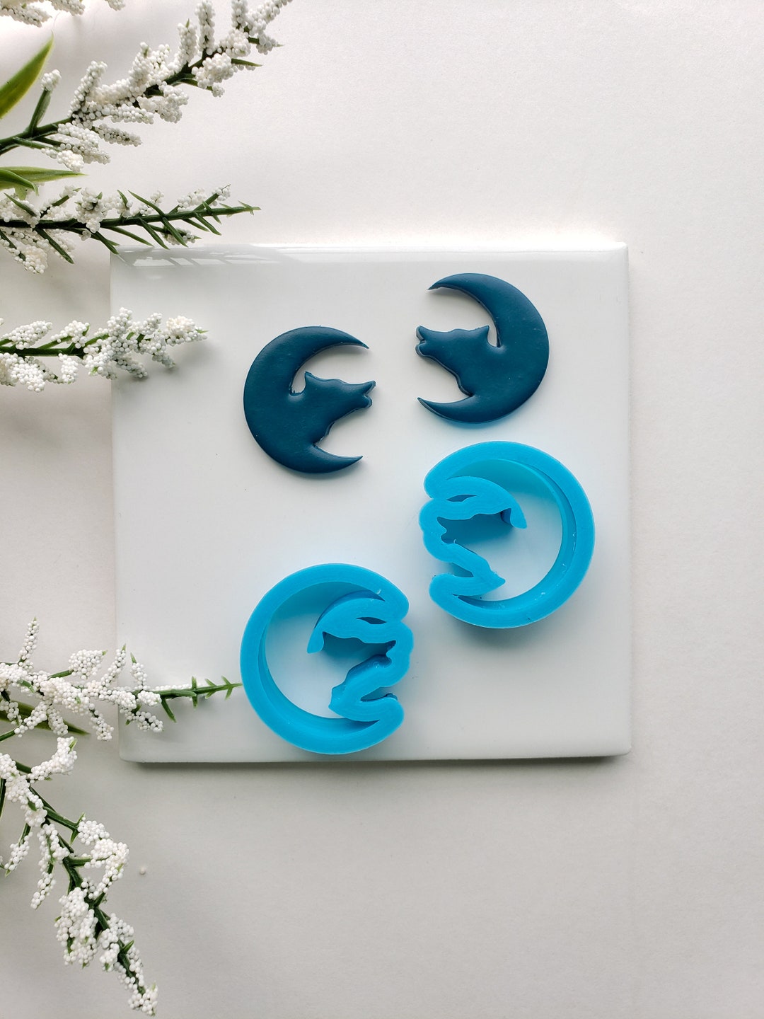 Howling Wolf Set | Fall Clay Cutter - Etsy