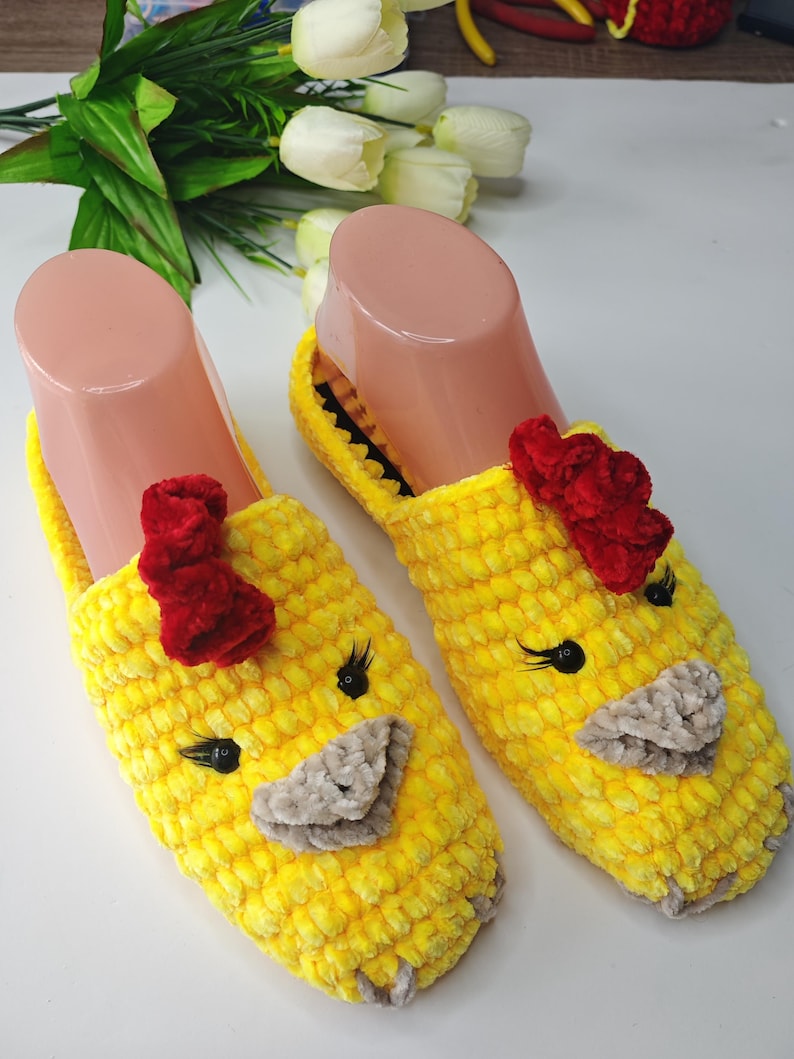 Chickadee Plush Crochet Slippers Pattern, Beginner Friendly (PDF ...