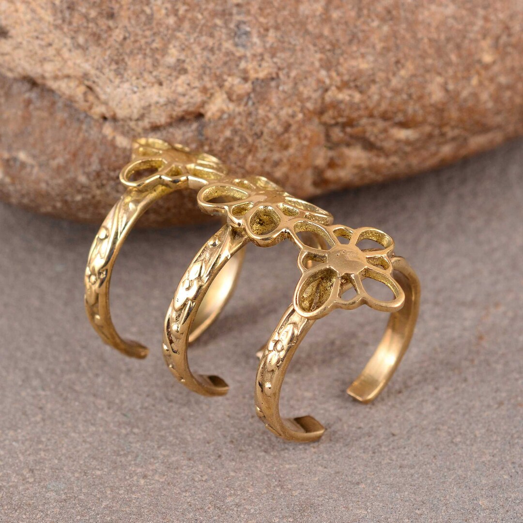 Gold Brass Flower Arthritis Ring: EDS Finger Splint - Etsy