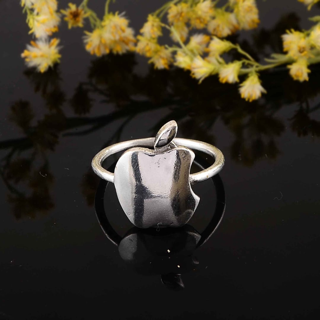 Apple Ring, Apple Logo, Fruit Ring, the Perfect Gift for Apple Lovers ...