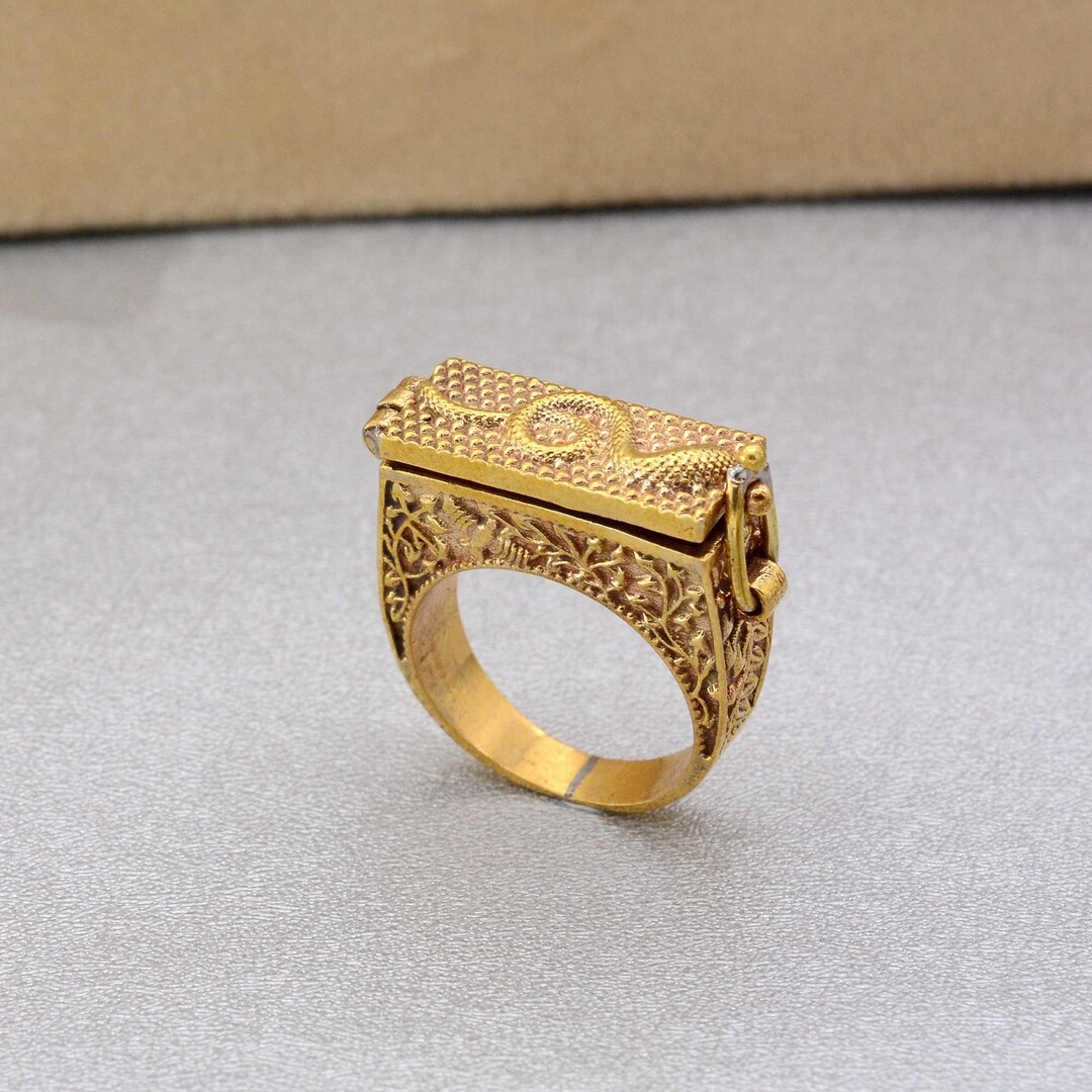 Engraved Snake Poison Ring, Minimalist Hidden Box Ring, Hidden ...