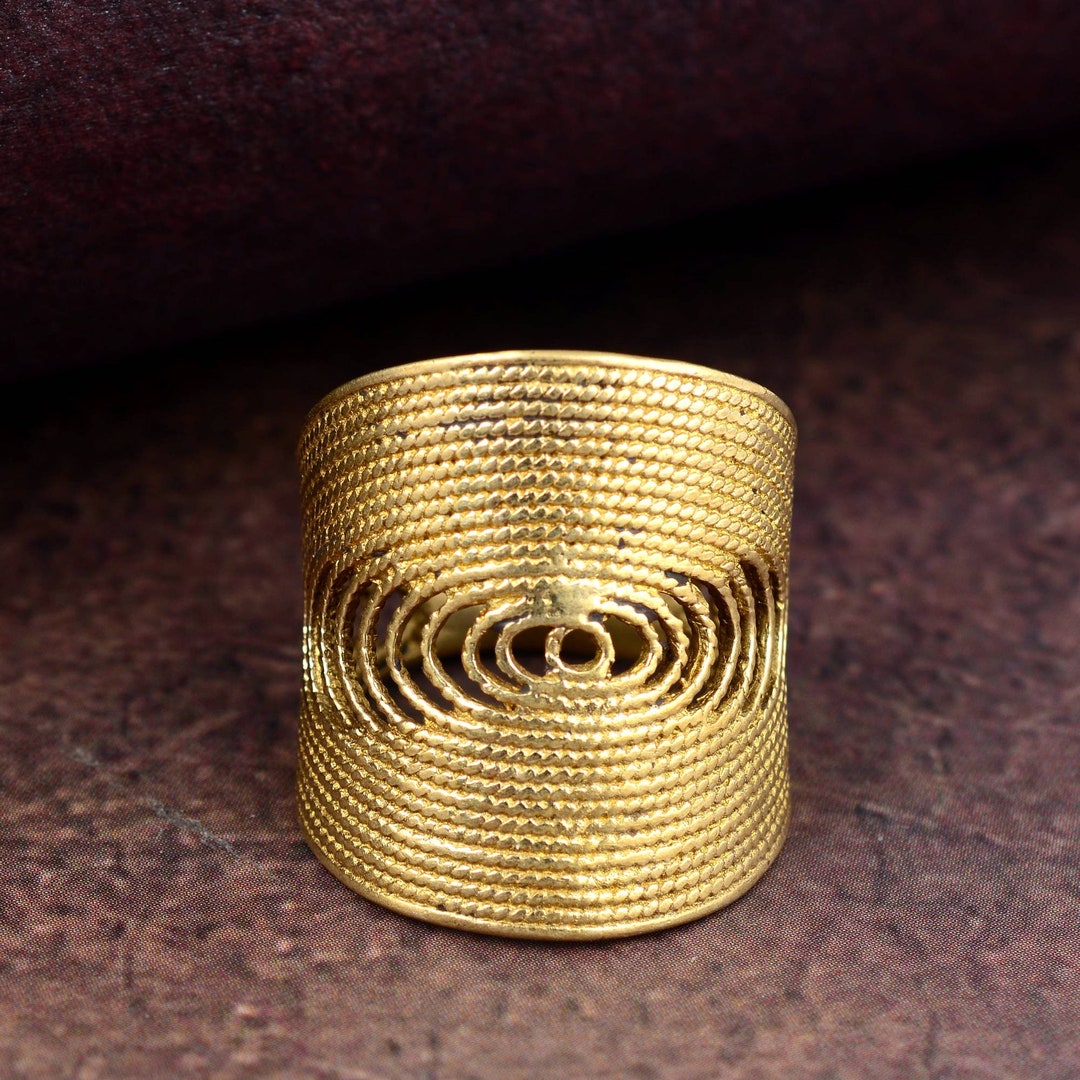 Gold Wave Ring, Spiral Wave Ring, Swirl Ring, Hypnotic Ring, Large ...