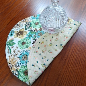Floral Table Toppers, Round Table Topper, Round Table Runner, Quilted Table Topper, Cotton Table ...