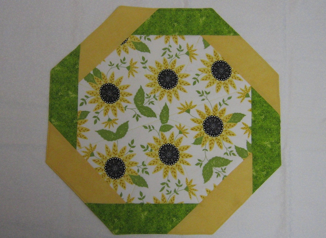 Sunflower Table Topper, Quilted Octagon Table Topper, Floral Table Topper, Floral Table Linen ...