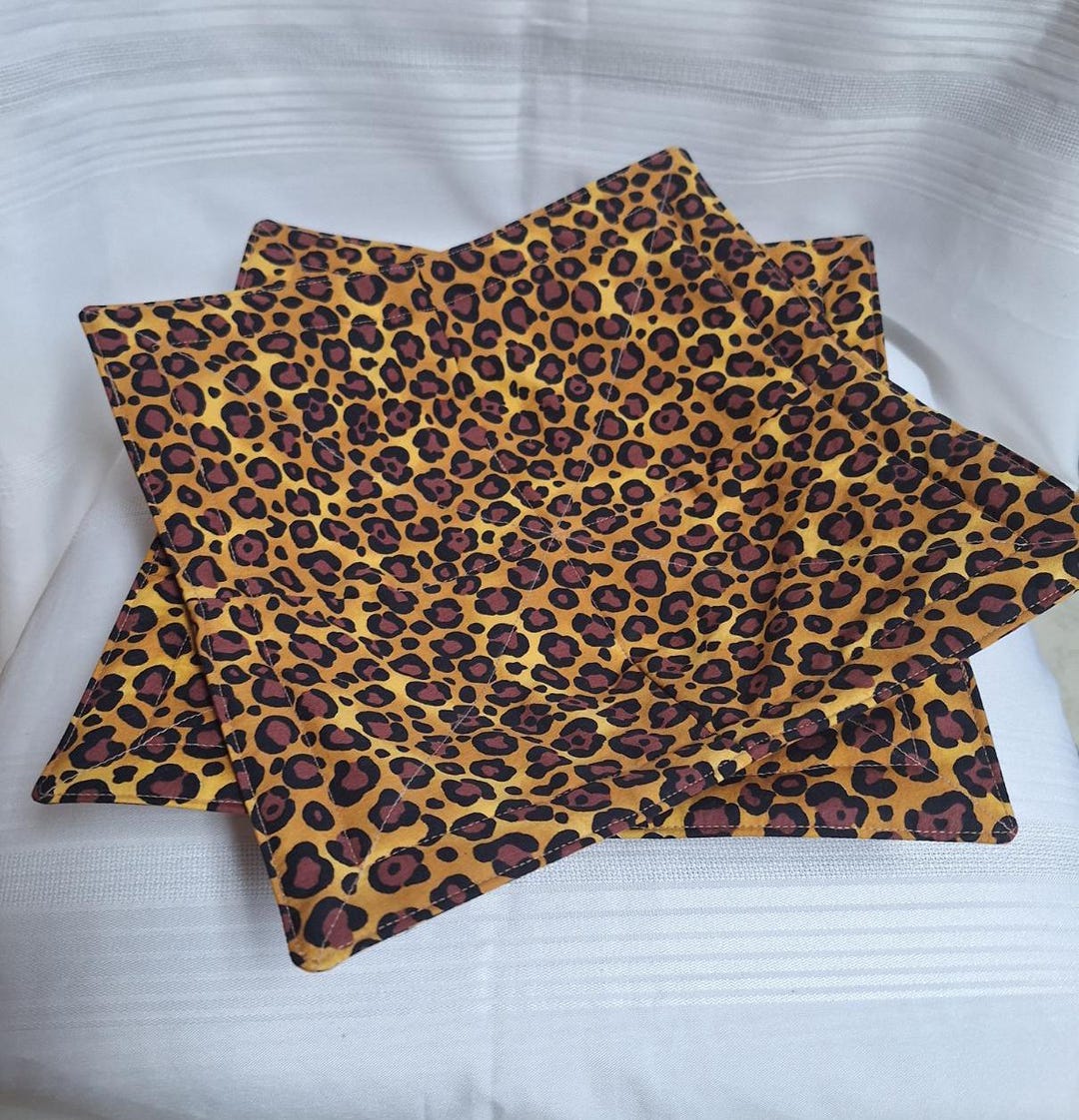 Microwave Dinner Plate Cozy, Animal Print Reversible Plate Cozy ...