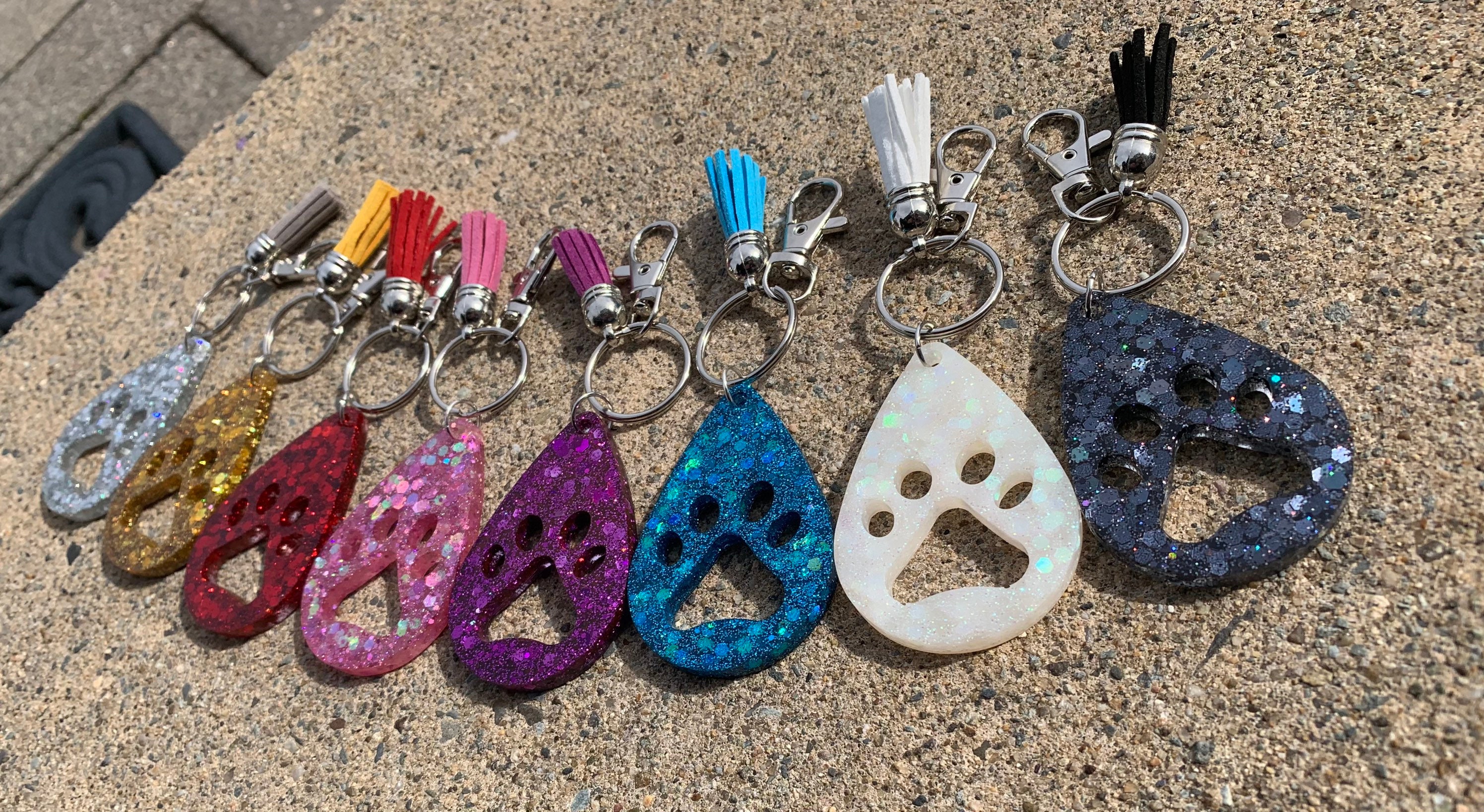 Paw-print Resin Keychain | Etsy