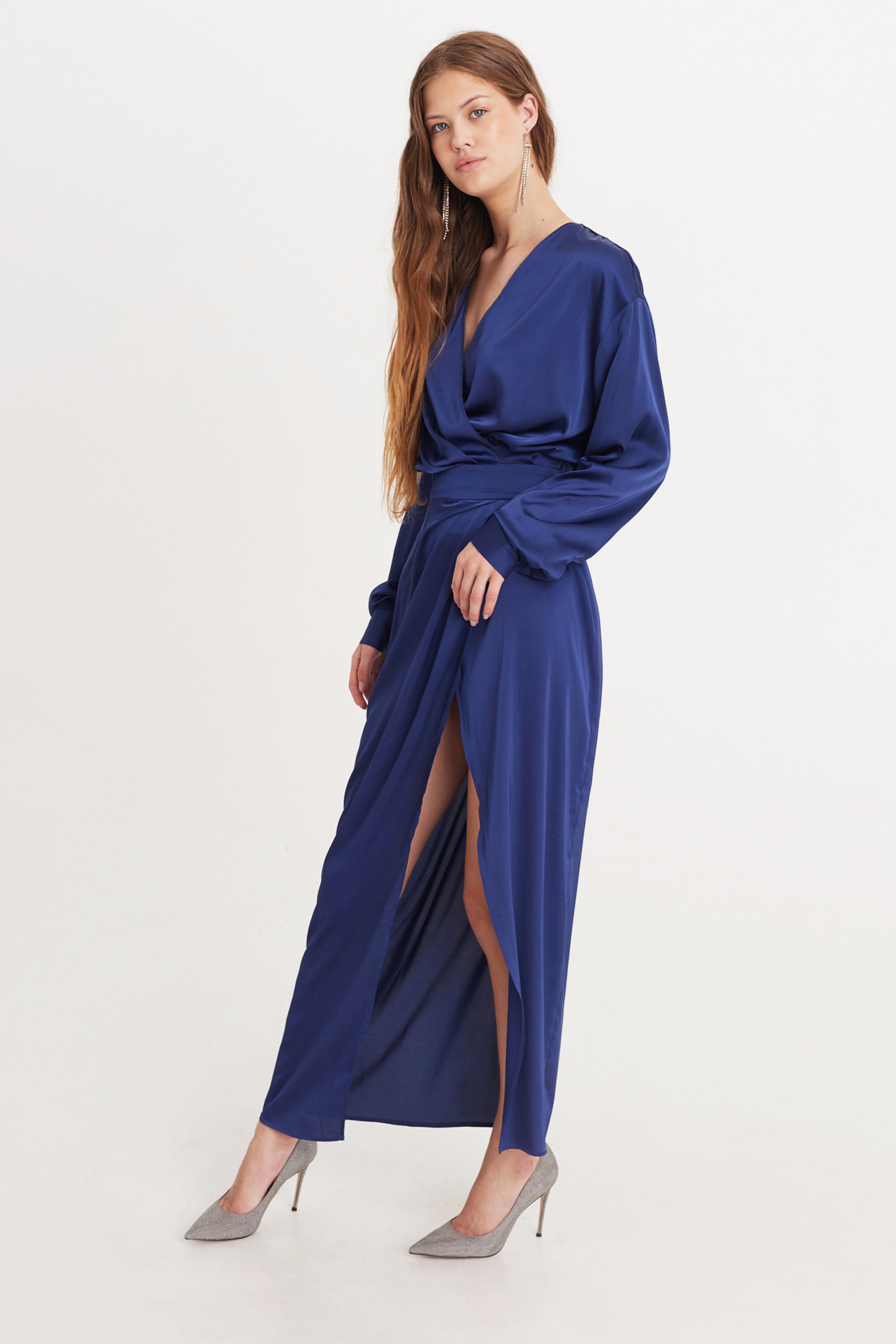 Bridesmaids Deep Violet V Neck Wrap Dress. Custom Deep Violet Beach ...