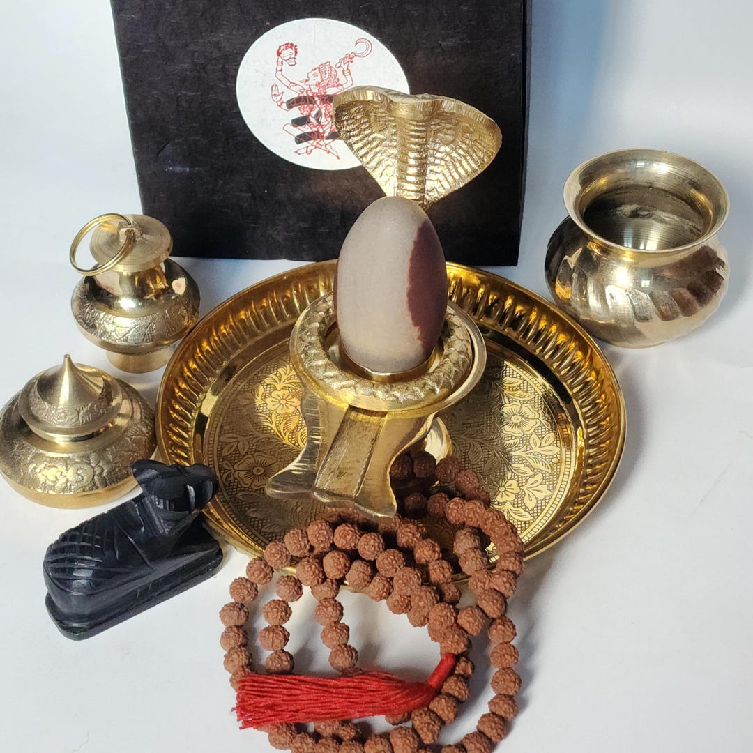 Om Shiva Divine Gift Box - Narmada Shiva Lingam, Yoni Base, Nandi ...