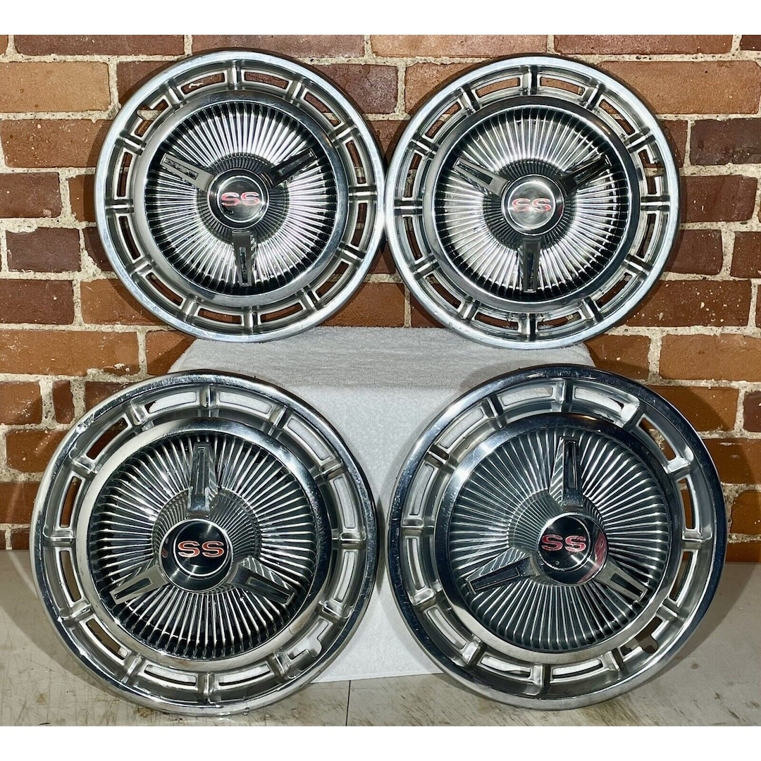 1965-69 Chevrolet OEM Chevy SS 14 Hubcap Chrome Muscle Car Impala ...
