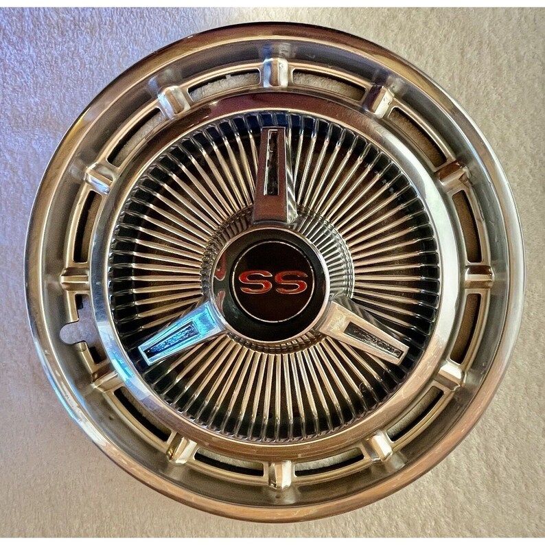 1965-69 Chevrolet OEM Chevy SS 14 Hubcap Chrome Muscle Car Impala ...