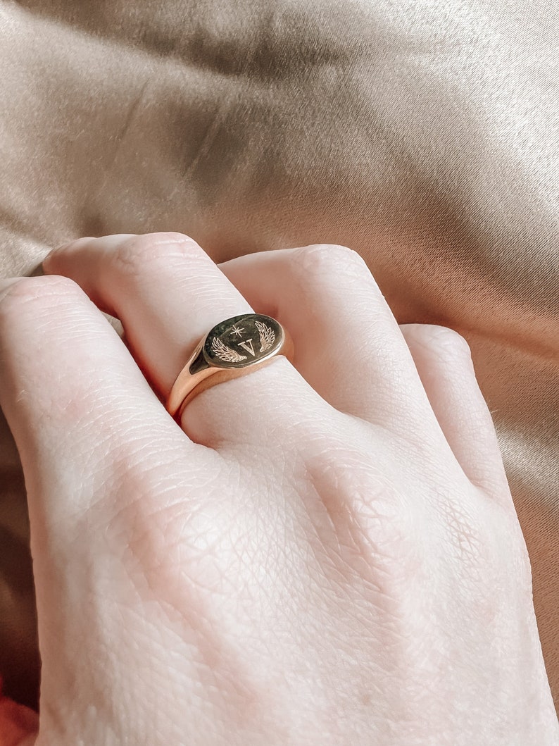 Valkyrie Signet Ring Gold - Etsy