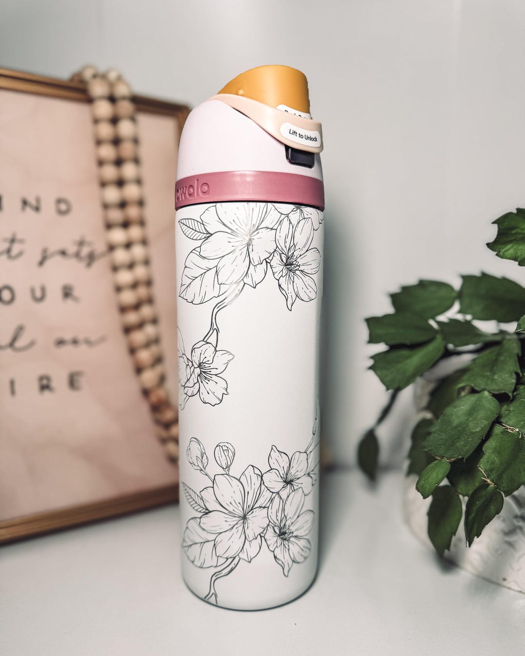 Floral Engraved 24oz Owala Tumbler, Custom Owala Freesip Water Bottle ...