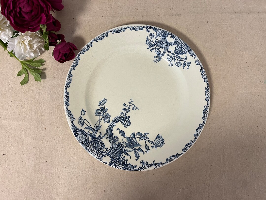 Antique Round Serving Dish in Iron Clay Model pascal From French ...