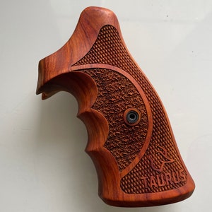 NEW Gorgeous Hardwood Grip For Taurus Tracker/Judge 17 44 | Etsy