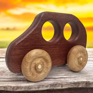 Green Pea Toyz "wombat Wagon" - Wooden Car (handmade Pretend Play Motor ...