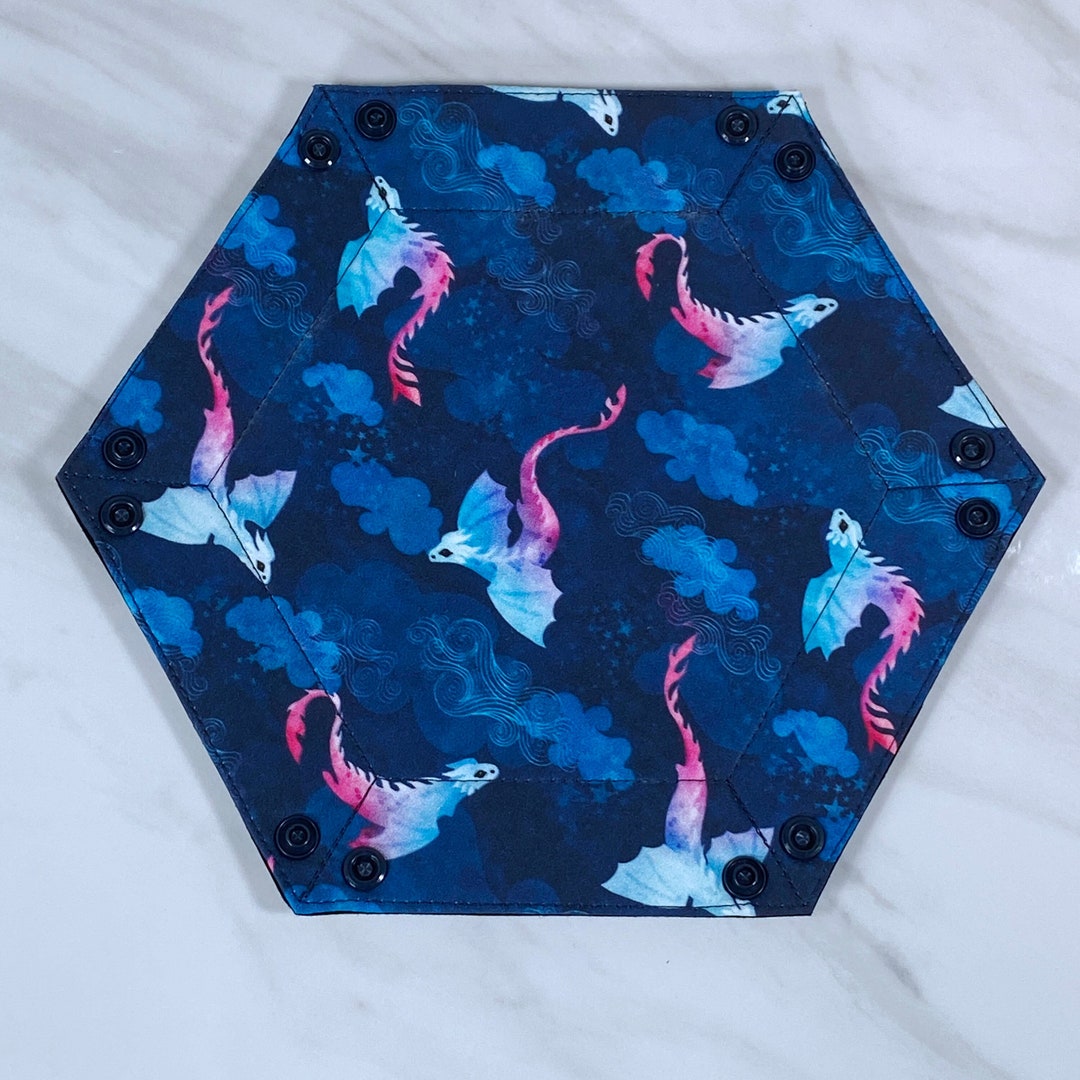 Small Flying Dragon Hexagon Snap Dice Tray, Collapsible Dungeons Dragons Dice Valet, TTRPG - Etsy